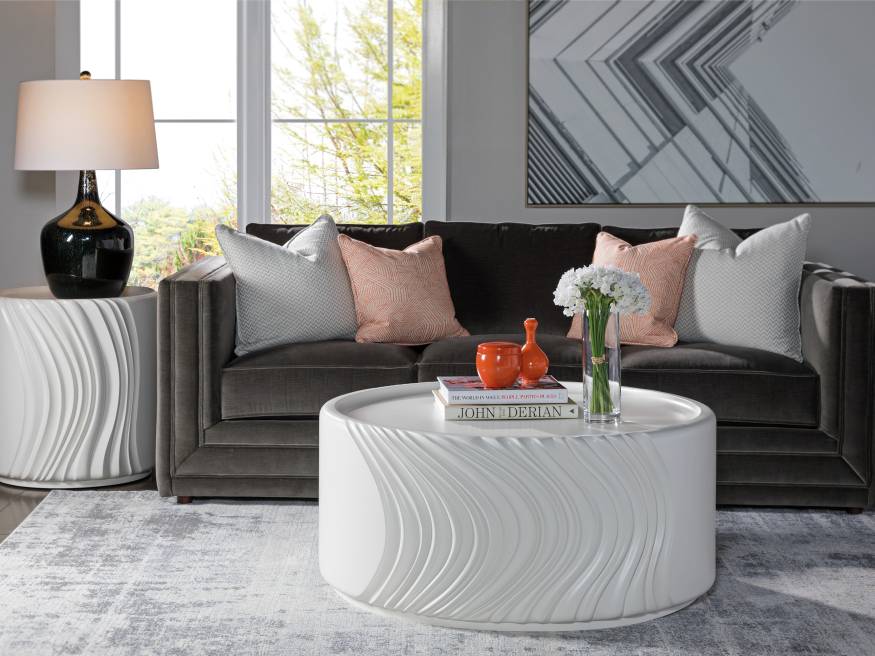 2315-953 | Volante Round Drum End Table | Signature Designs|