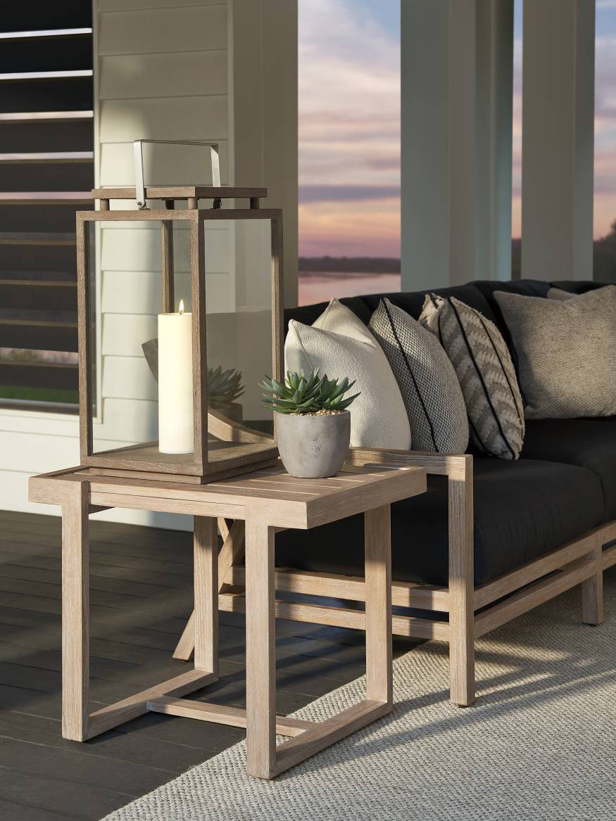 3450-955 | Rectangular End Table | Stillwater Cove| Lexington Home