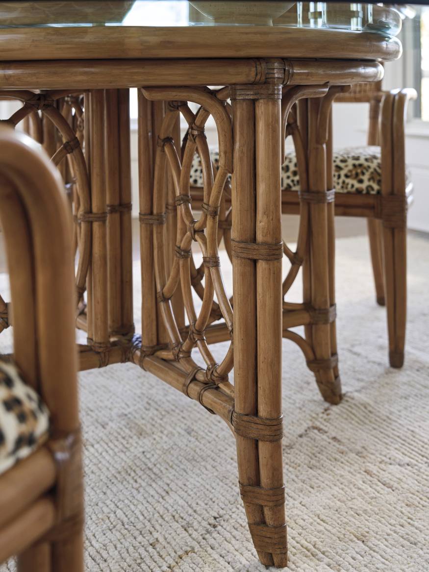 579-875-60C | Emerald Bay Dining Table | Key Biscayne| Lexington Home