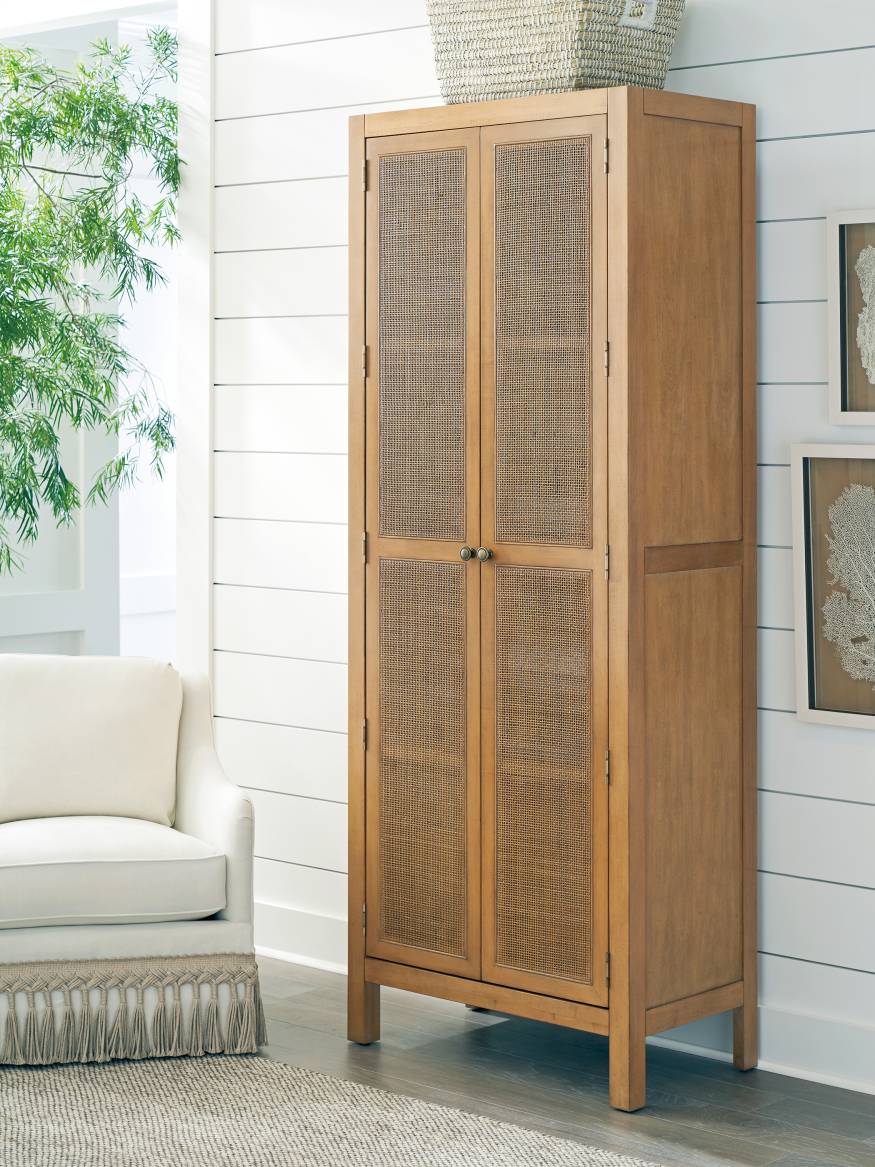 934-975 | Surf Storage Cabinet | Laguna| Lexington Home Brands
